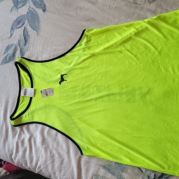 PINK Victoria's Secret | Tops | Pink Victoria Secret Tank Top Nwt ...
